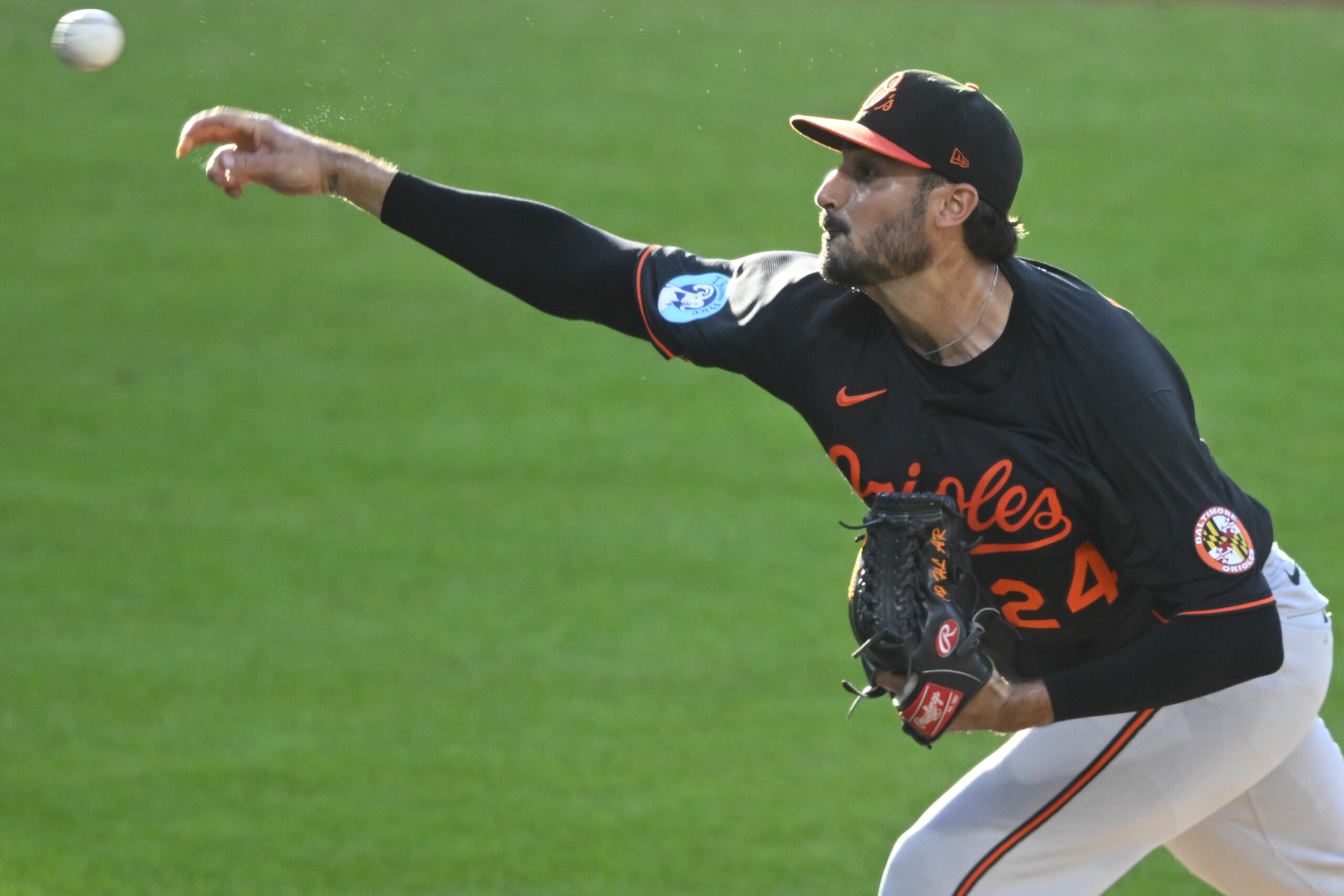 Orioles re-sign Zach Eflin to one-year contract