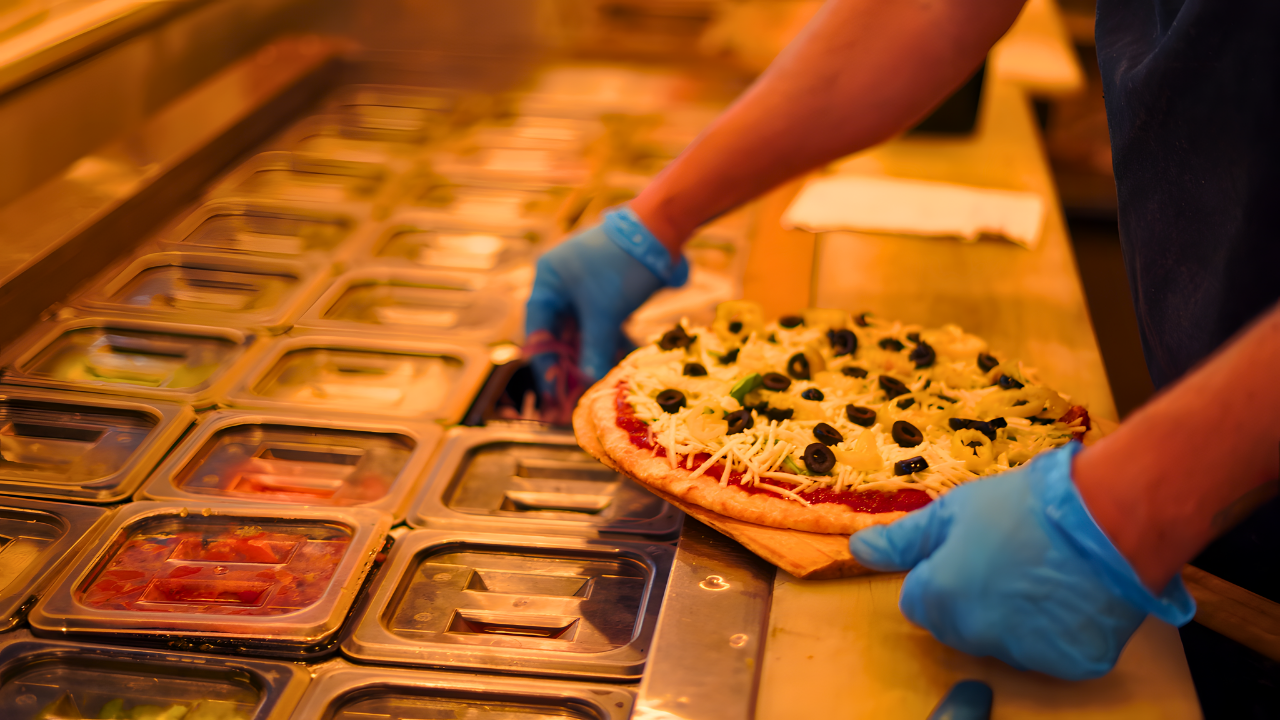 58 locations shut by Kevin Durant-backed pizza chain putting 1,200 ...