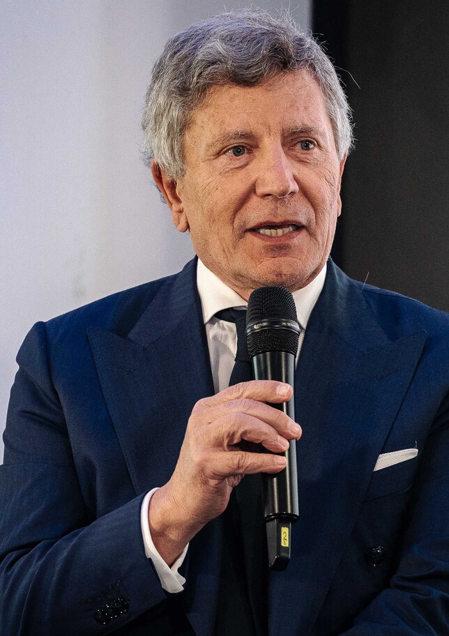 Simonelli: "Milan-Como a San Siro il primo giorno utile". 17 o 24 ...