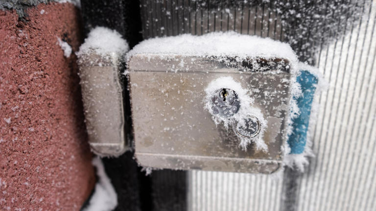 This winter trick could save you from getting frozen out of the house