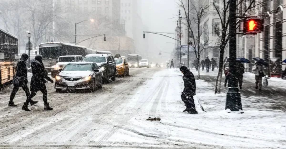 Northeast braces for heavy snow, ice and major travel disruptions