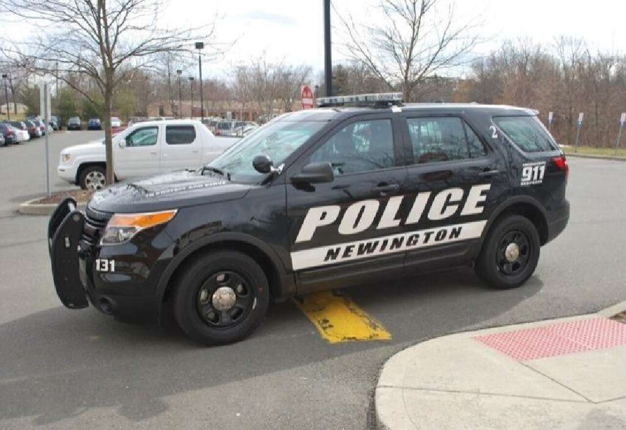 Police investigate stolen ATM in Newington, attempted ATM theft in Trumbull