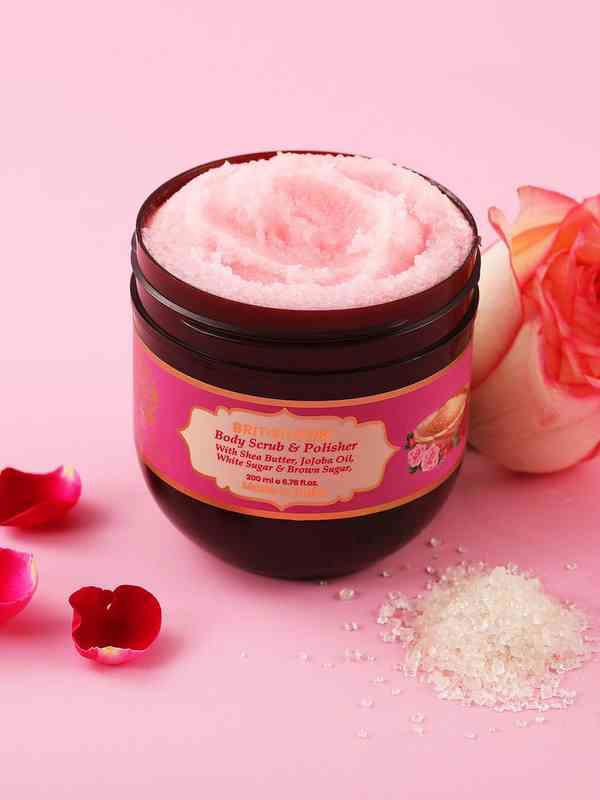 Best body scrubs for smooth and refreshed skin available on Myntra