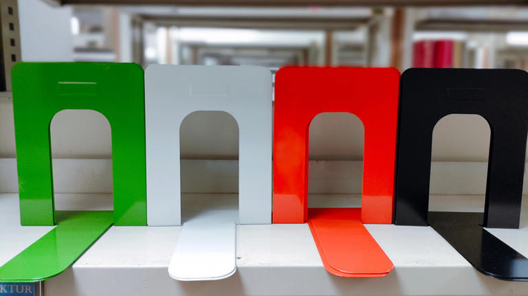 A cheap, clever way to organize all those plastic container lids
