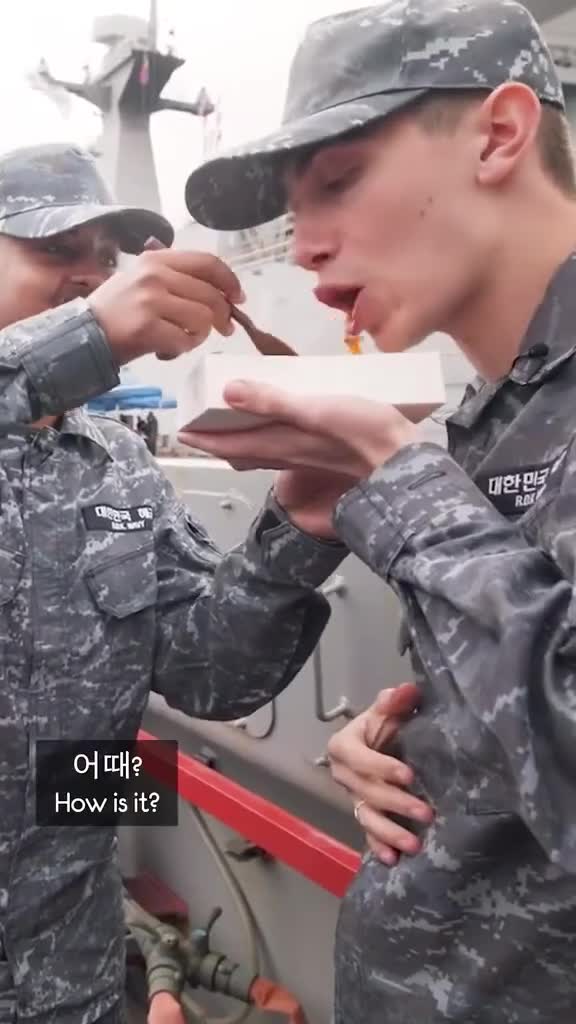 Brits try Korean military rations 👀