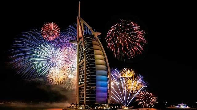 Fireworks from home: Dubai residents turn rooftops into New Year’s Eve ...