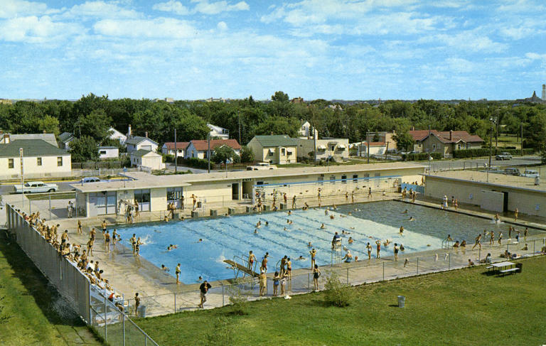 Circling the drain: Sask. cities face the problem of aging outdoor pools
