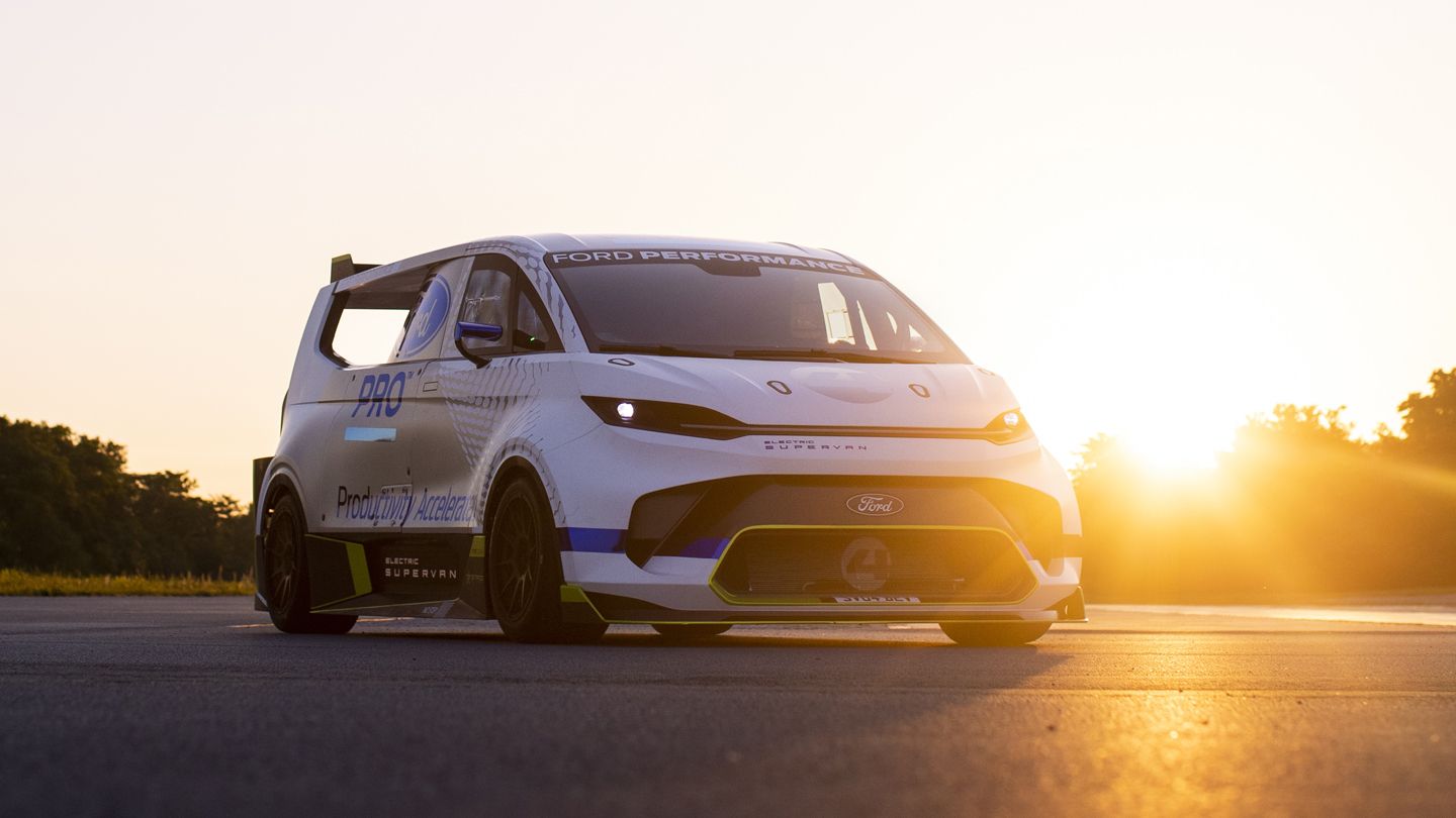 Tak lagi fokus mobil listrik, Ford tarik rem dan main di baterai model ...