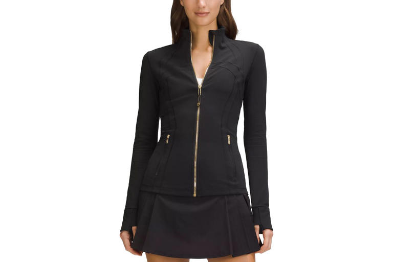 Lululemon is having a rare year-end sale: Score Align leggings ...