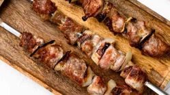 Ide menu bakar-bakaran praktis untuk meriahkan malam tahun baru