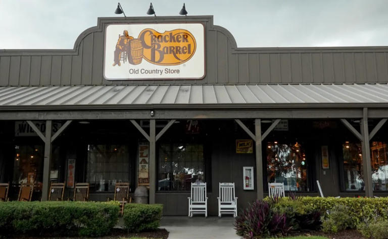 Why Cracker Barrel Is Americas Most Underrated Comfort Food Stop And ...