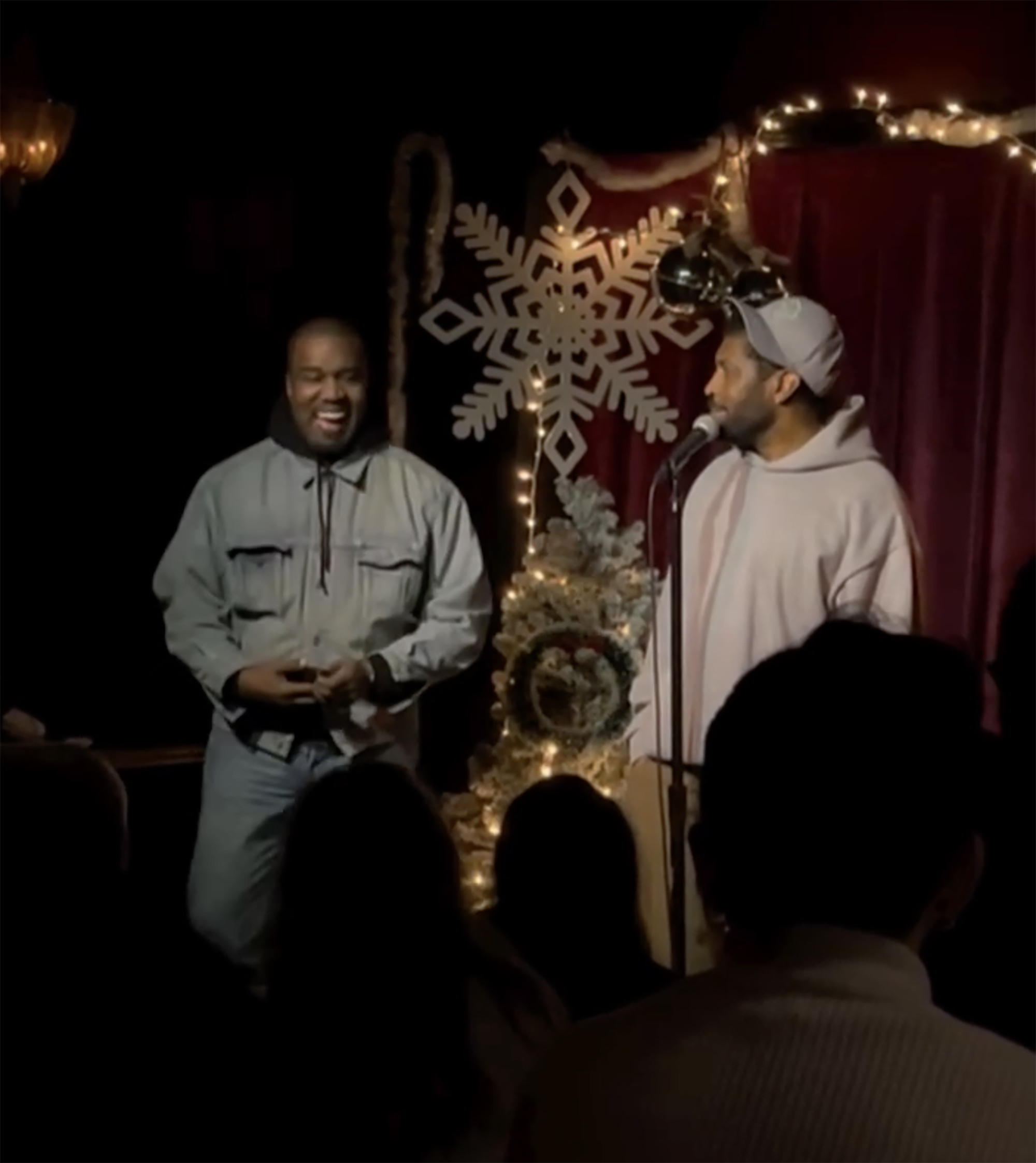 Watch 'awkward' moment Kanye West is brought onstage at Deon Cole's ...