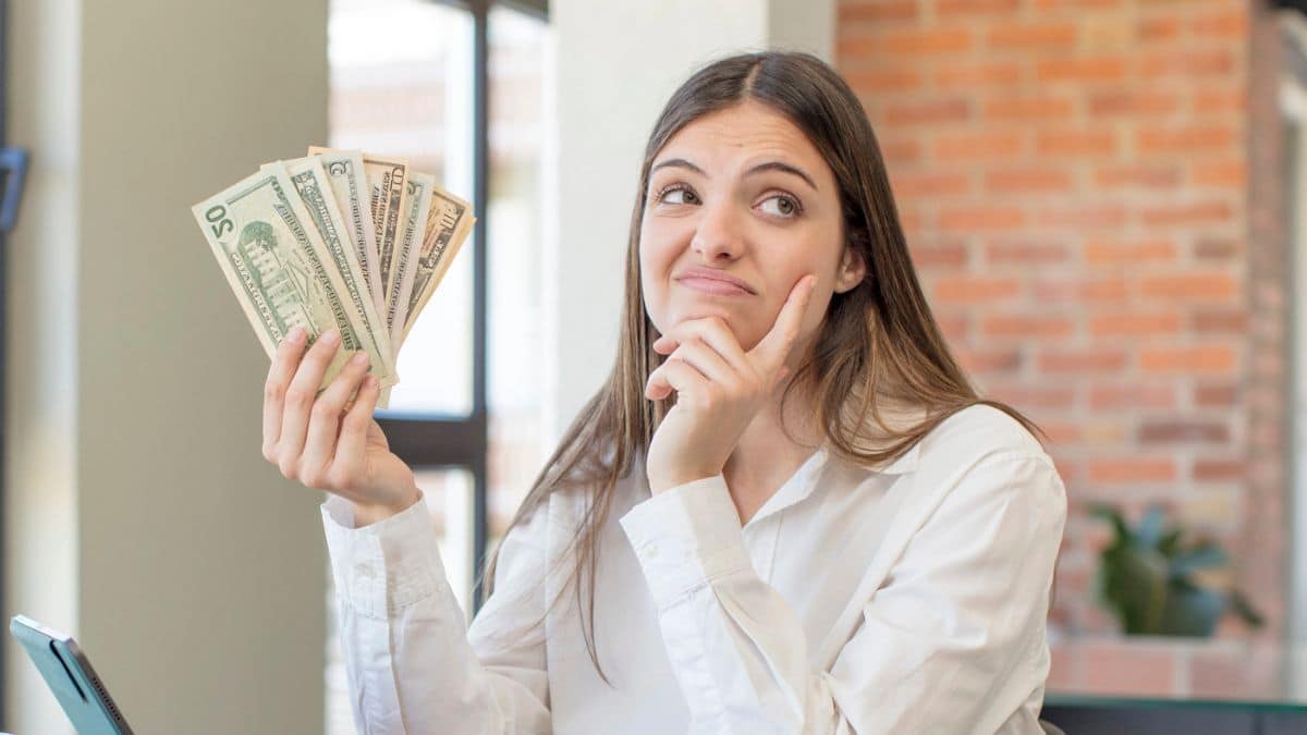 9 simple fixes that save you more money