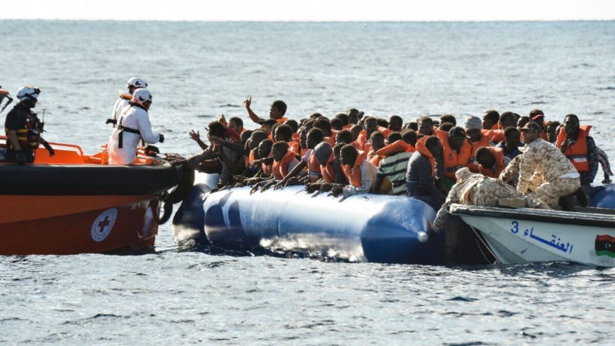 Plus de 3 000 migrants, dont 437 enfants, sont morts en 2025 en tentant ...