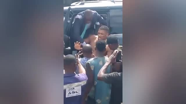 Anthony Joshua pulled from wreckage after deadly crash in Nigeria