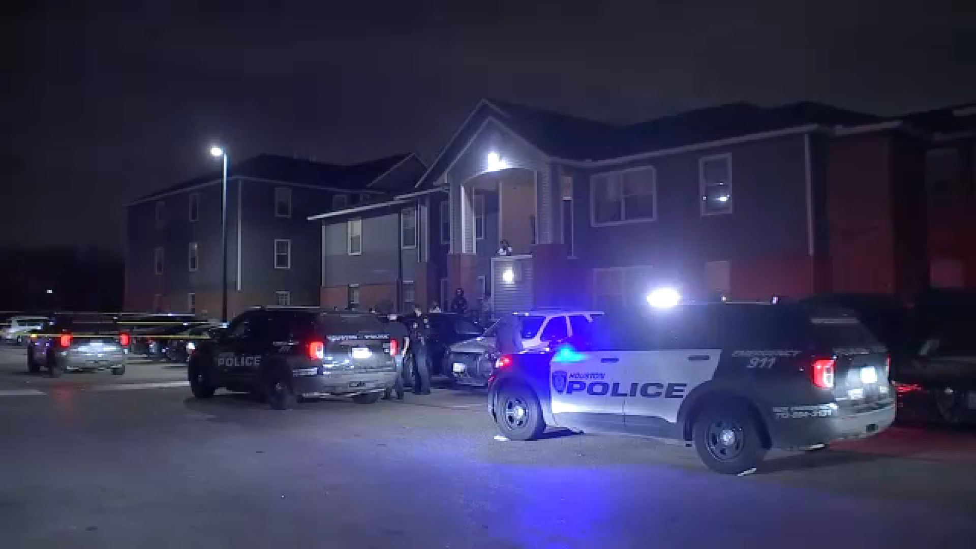 7-year-old girl shot after gunfire erupts during group fight at SE ...
