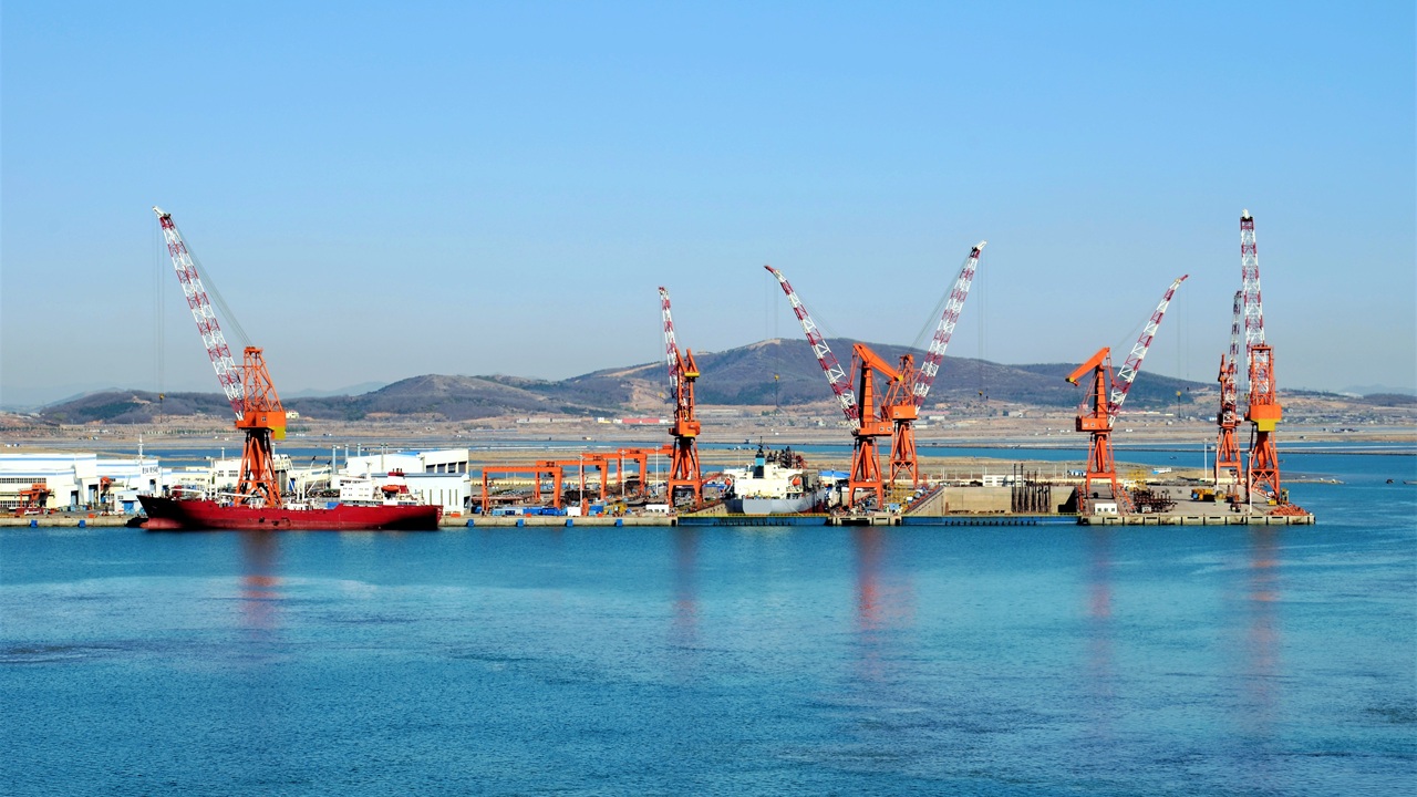 China is now building a nuclear-powered aircraft carrier