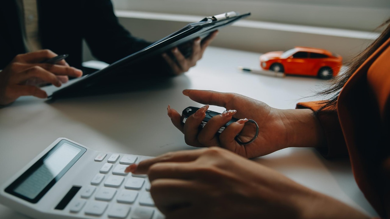 Car payments top $750 on average, 100-month loans show up