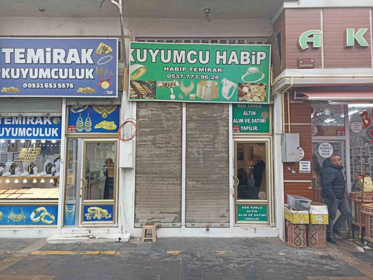 Iğdır’da kuyumcu soygunu: 5-6 kilo altın çalındı