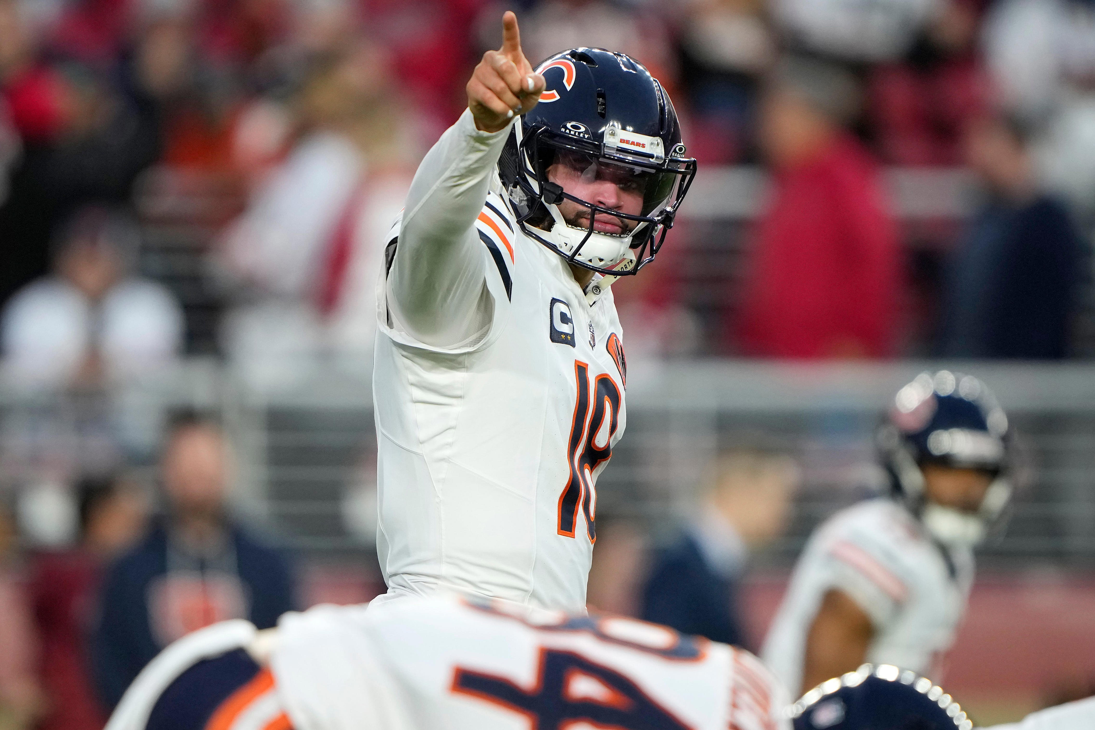 Bears HC Ben Johnson applauds Caleb Williams for bounce back vs. 49ers