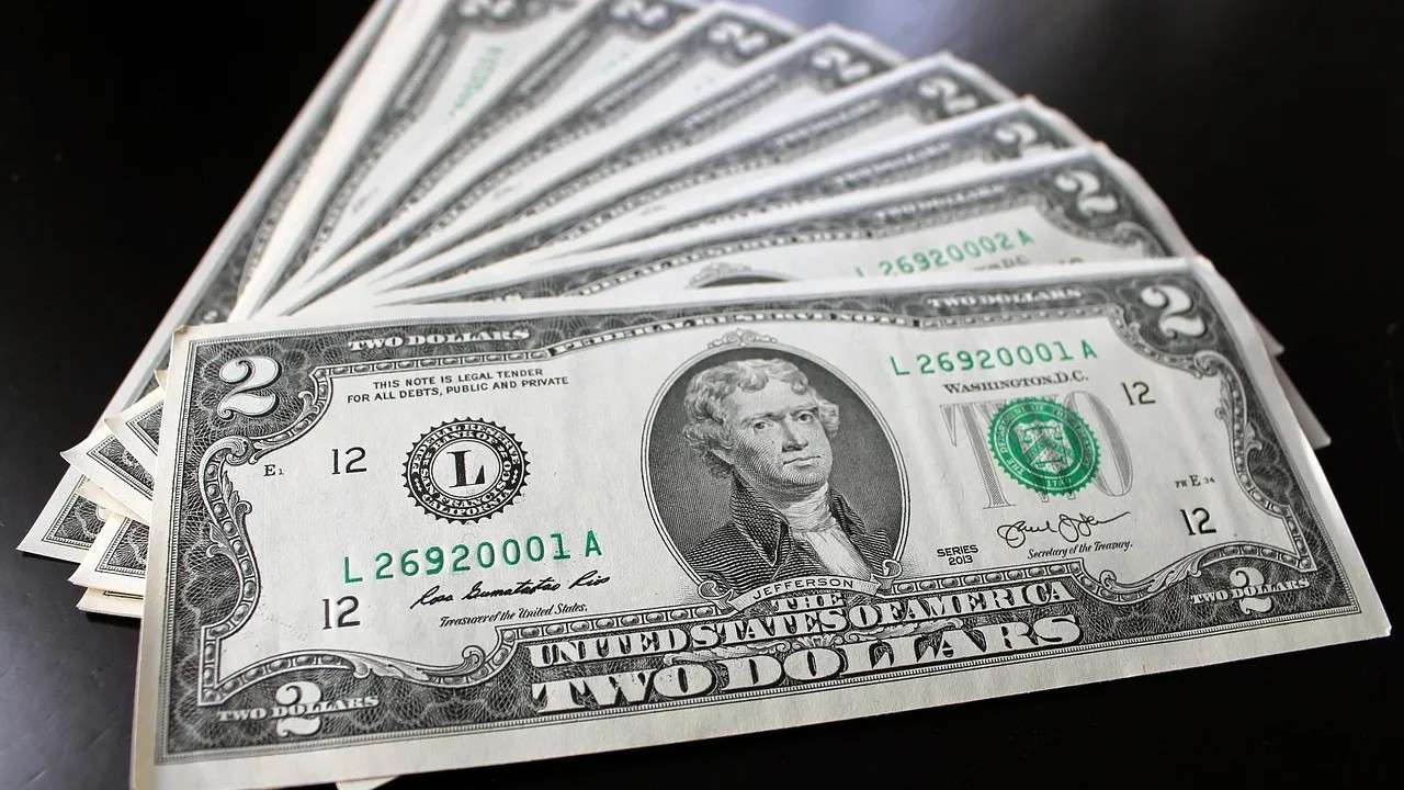 7 reasons you should think twice before spending your rare $2 bills