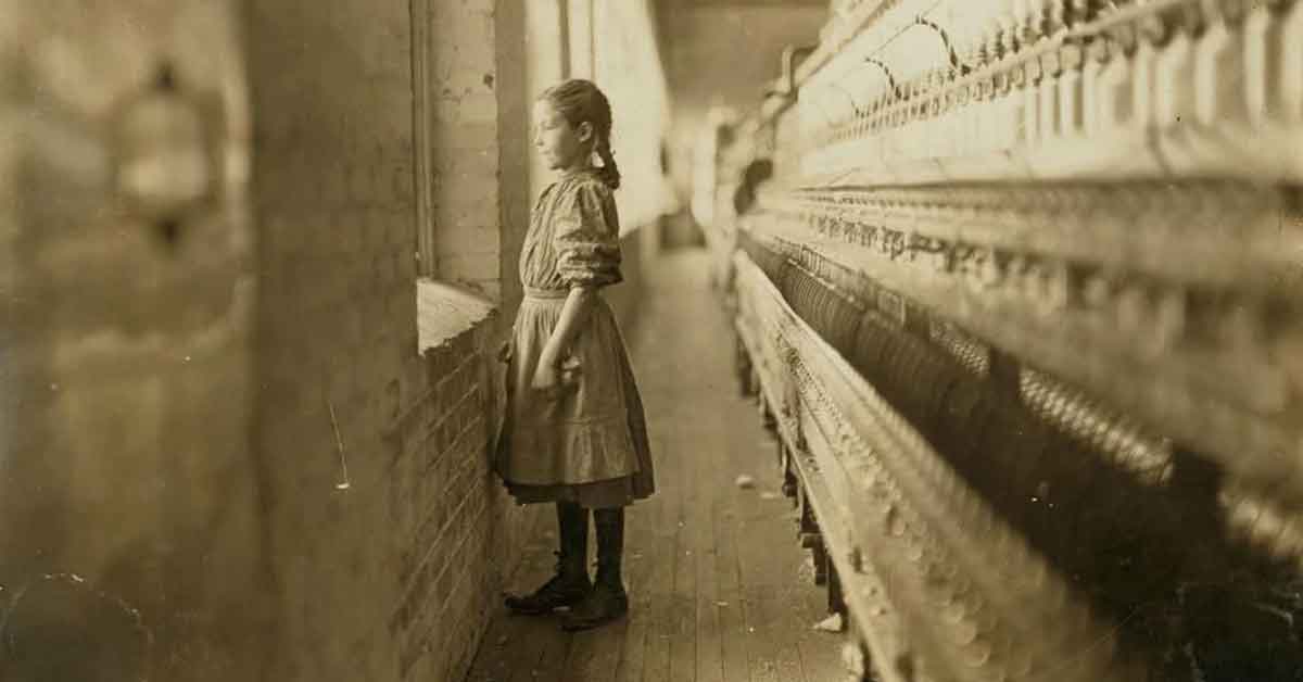 Tragic photos from the days we put kids to work