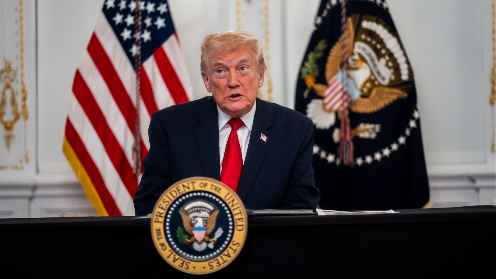 Trump concede el «indulto total y completo» al expresidente hondureño ...