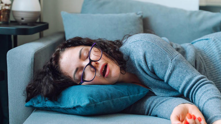Can you really ‘catch up’ on lost sleep during the holidays? Two sleep ...