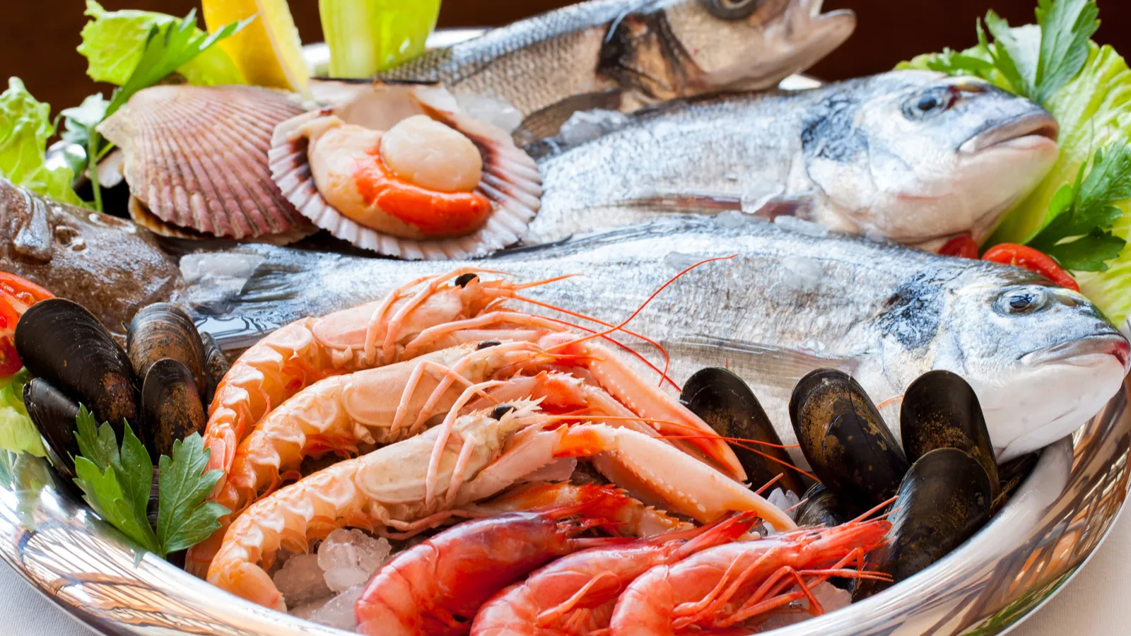 Charleston’s standout fish sandwich and the James Island spot behind it