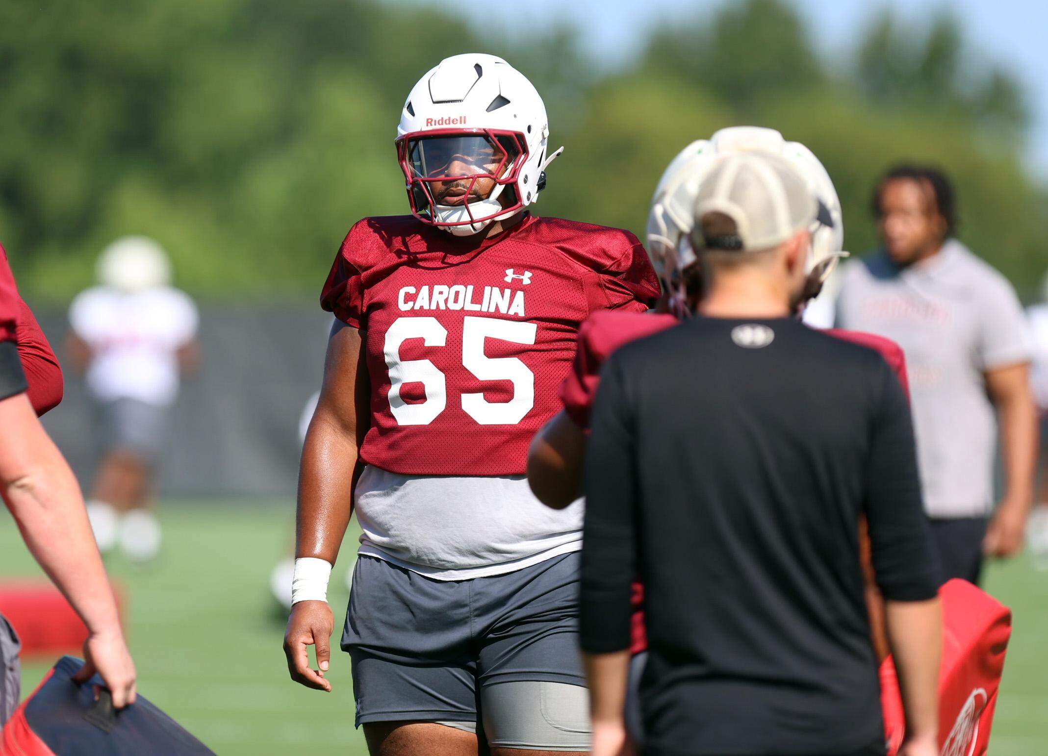 Veteran South Carolina offensive lineman set to enter transfer portal