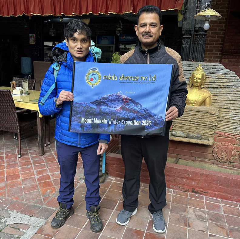 Woman who almost died joins commercial expedition to winter Makalu