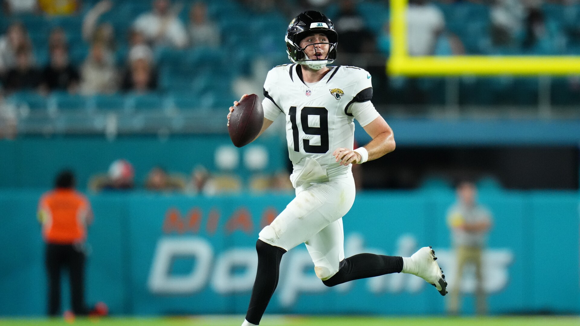 Colts sign QB Seth Henigan to practice squad