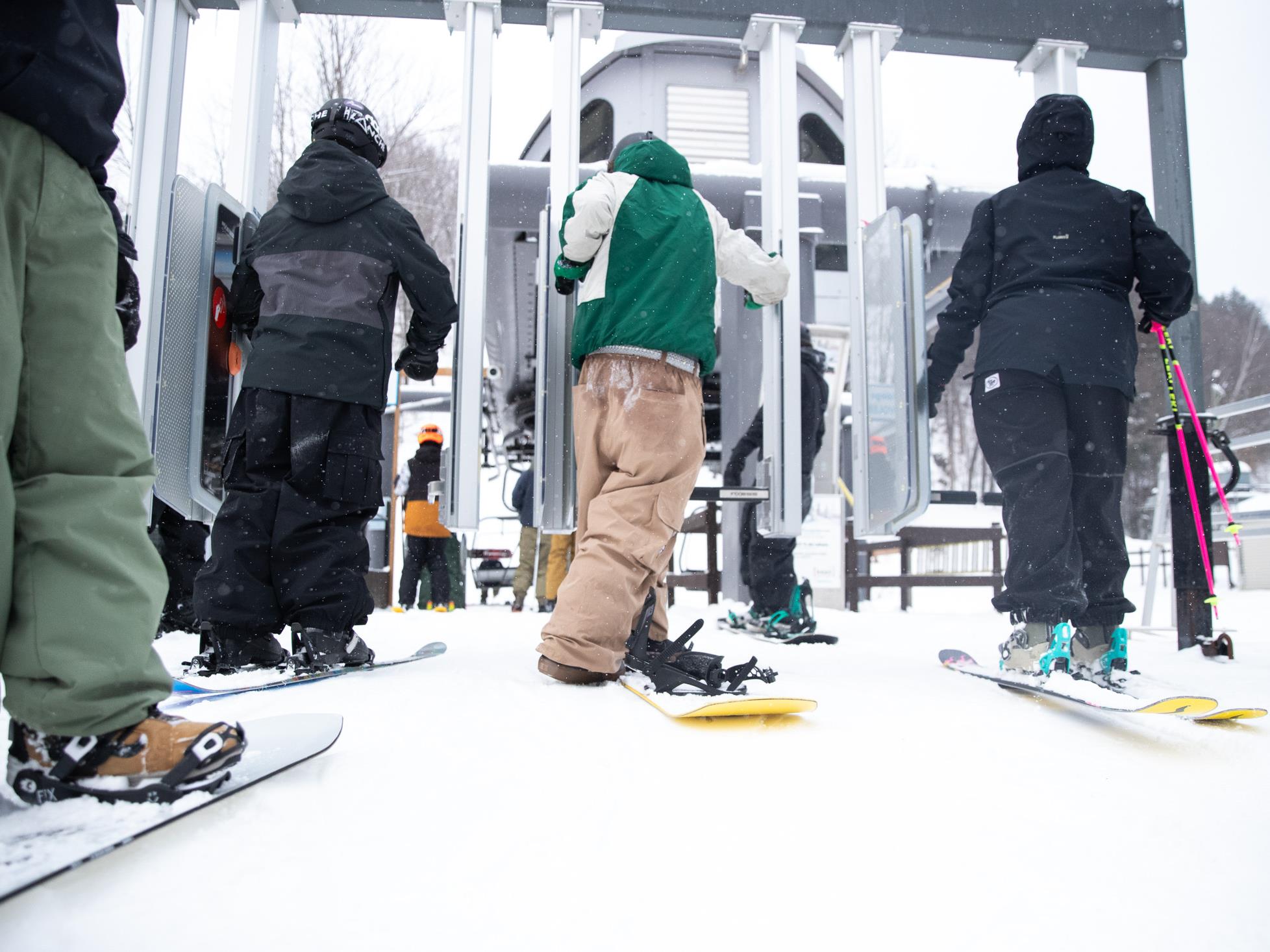 La météo chamboule les sports de glisse et de glace dans la région
