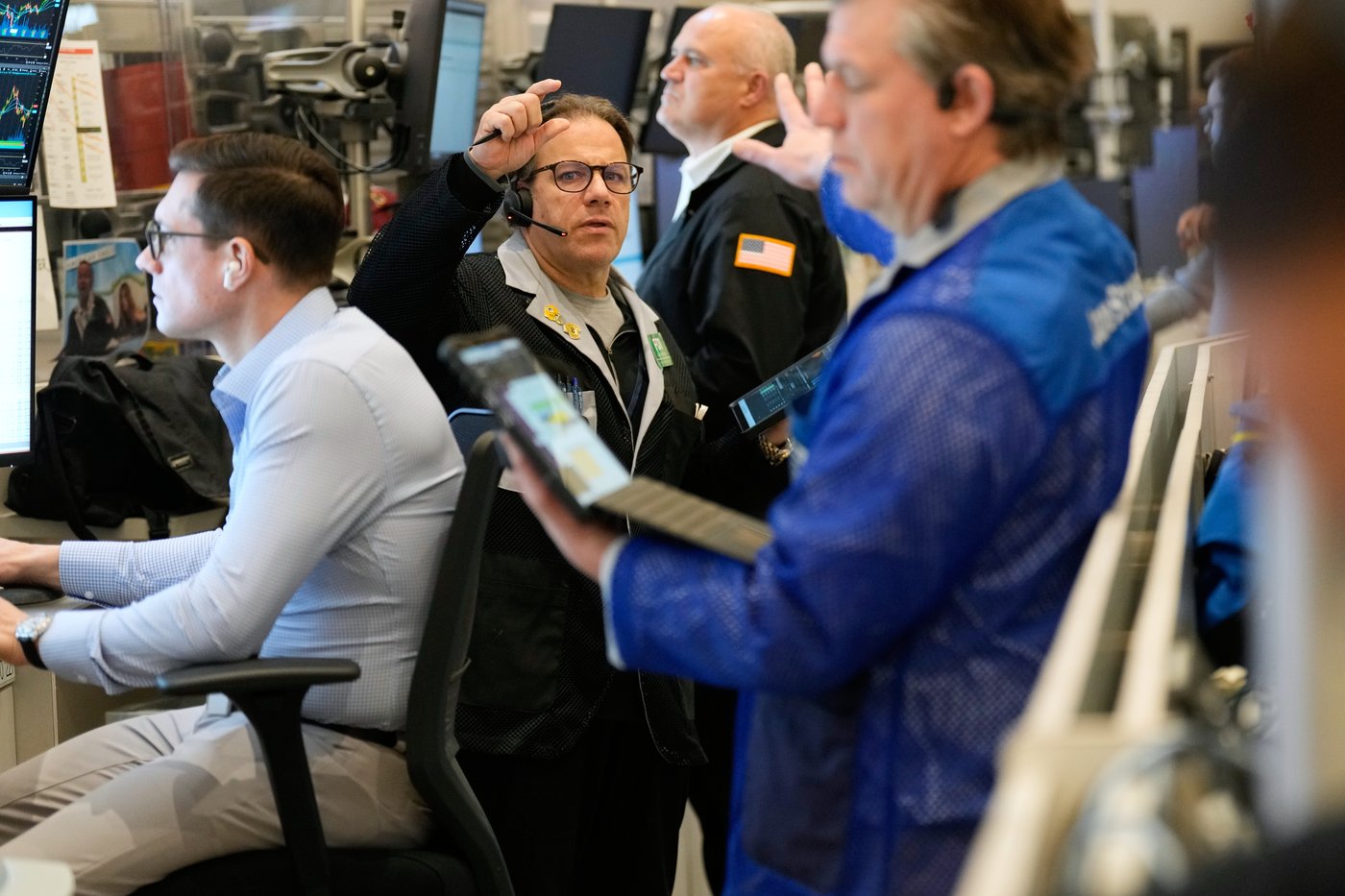 Stocks slip on Wall Street as 2025 winds down