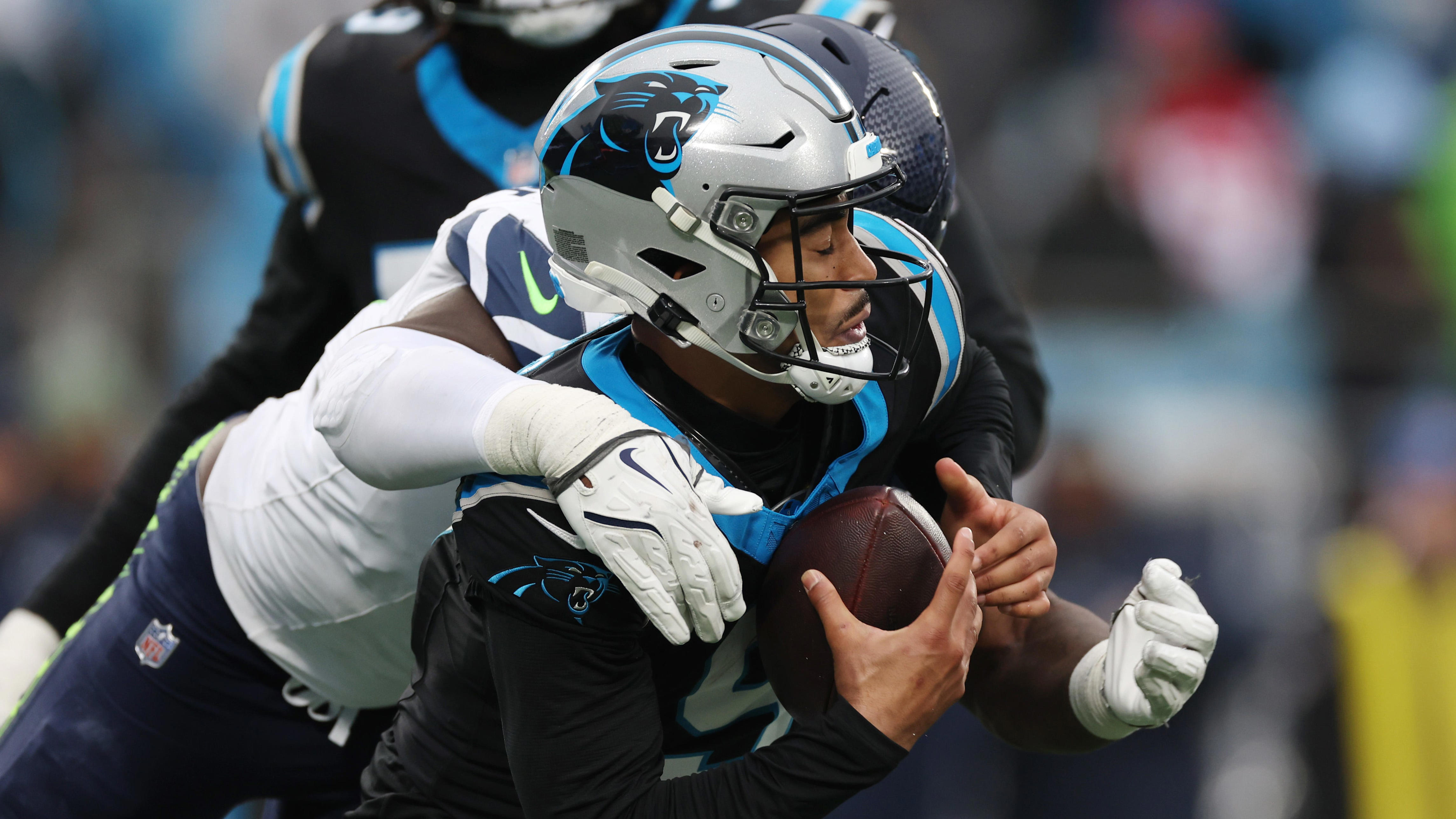 Seahawks defense breaks down the climbing Panthers in win over Carolina