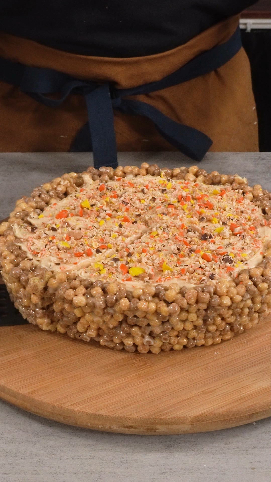 Peanut butter chocolate no-bake cheesecake