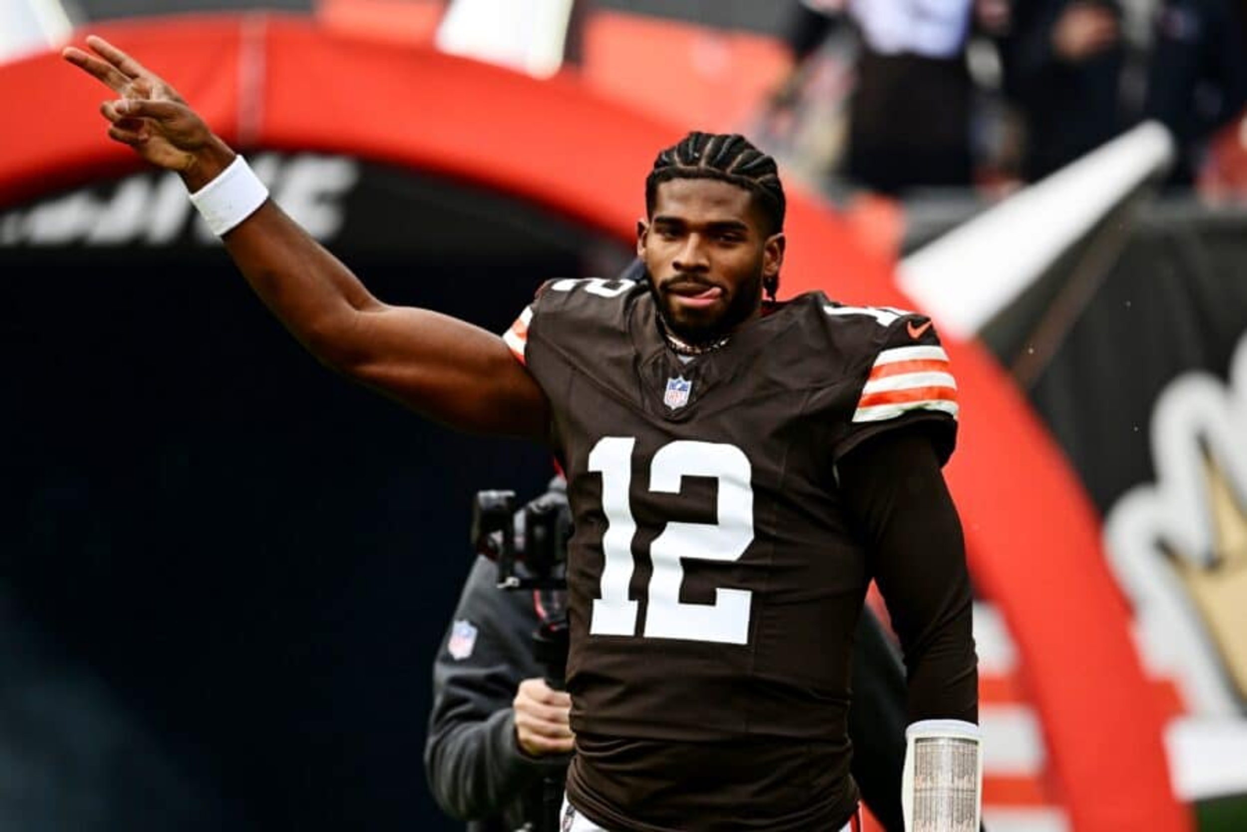 Shedeur Sanders denies Ravens QB Snoop Huntley called him to get game ...
