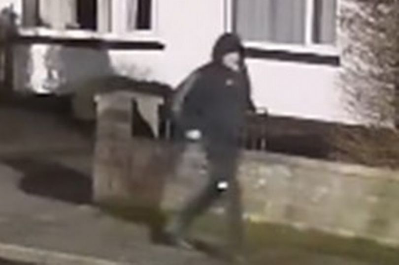 Man robbed of cash and £15,000 Rolex after walking out of shop