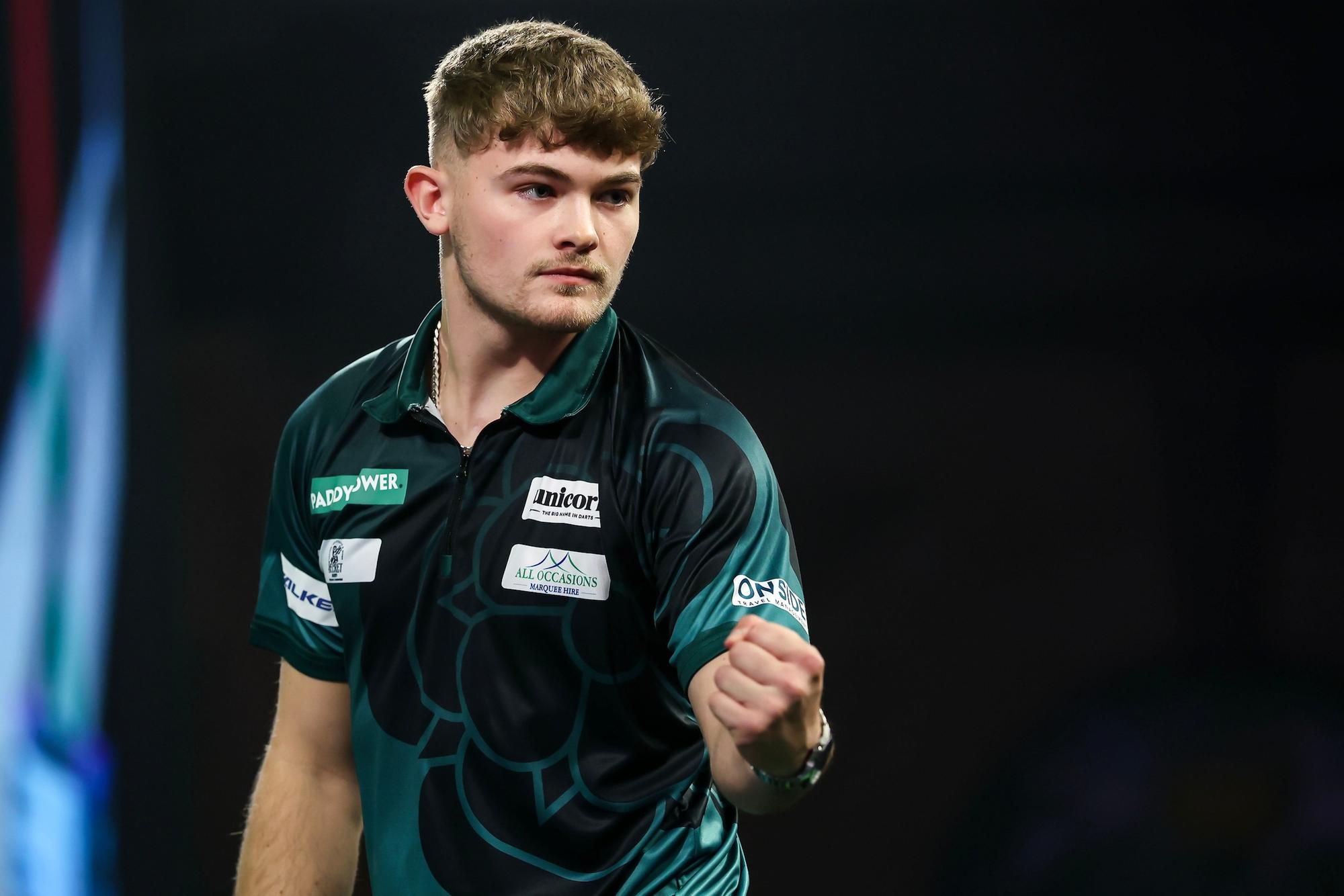 Yorkshire's Charlie Manby defies double trouble to shock Ricky Evans at ...