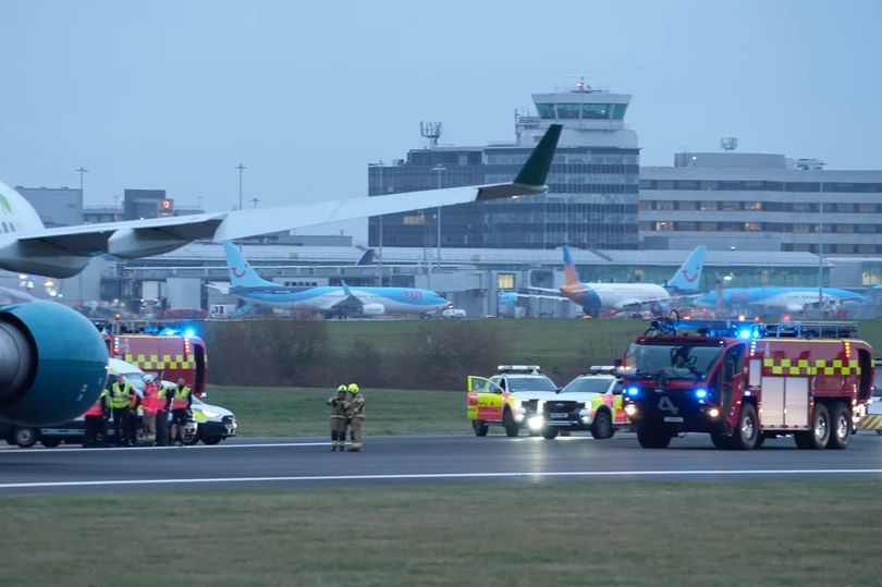 Aer Lingus plane swarmed by fire engines after Manchester Airport landing