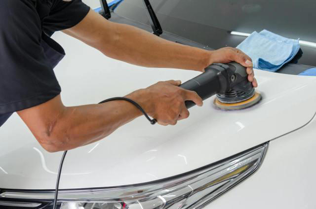 A practical guide to removing scratches from your car's paint
