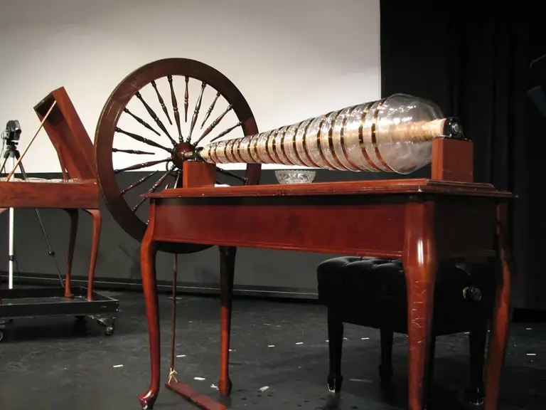 7 forgotten instruments revived by modern musicians