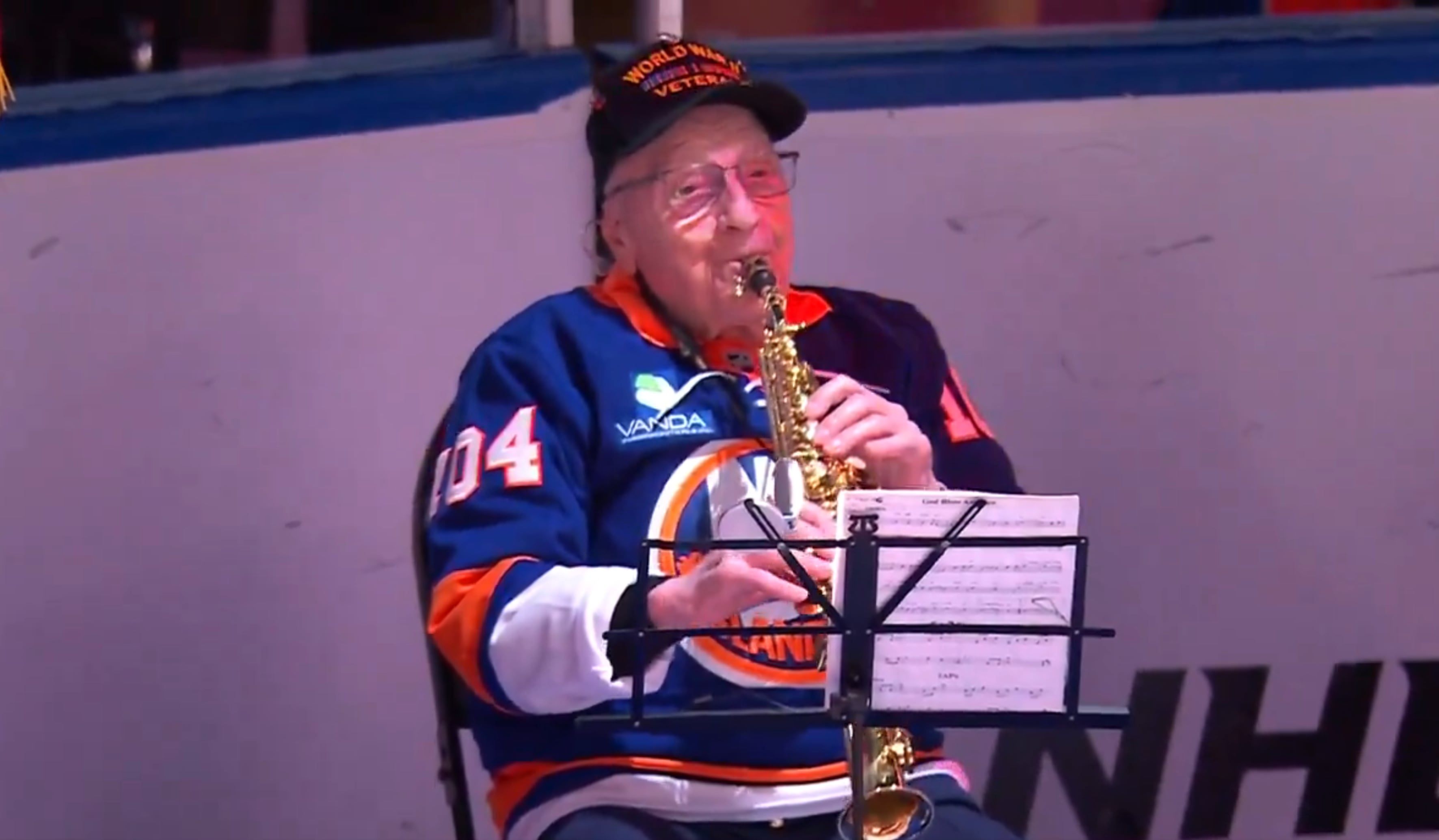 104-year-old WWII veteran performs national anthem at NHL game