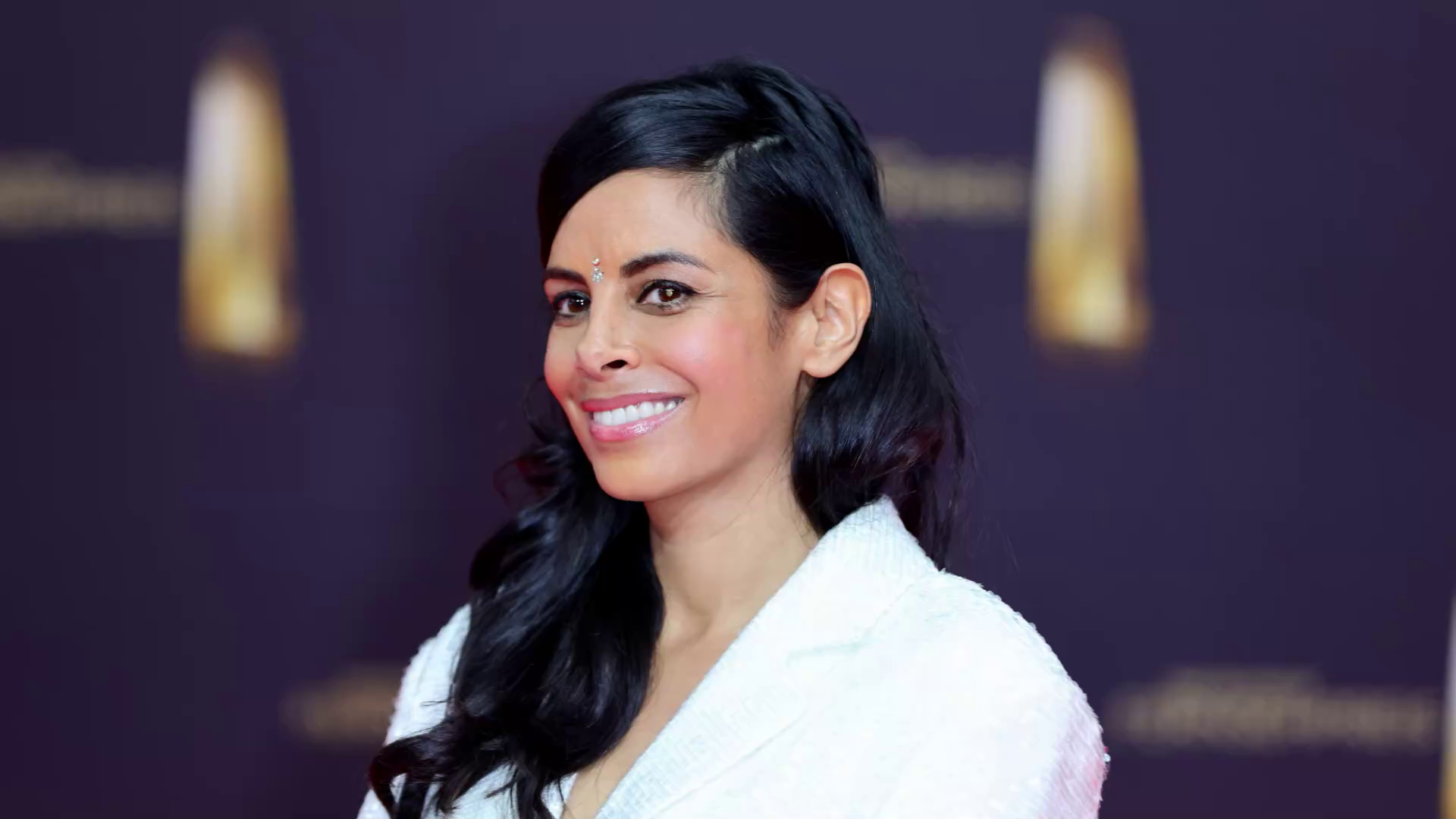 Collien Fernandes: "Stehe ganz klar auf kleine Männer" – So datet sie ...