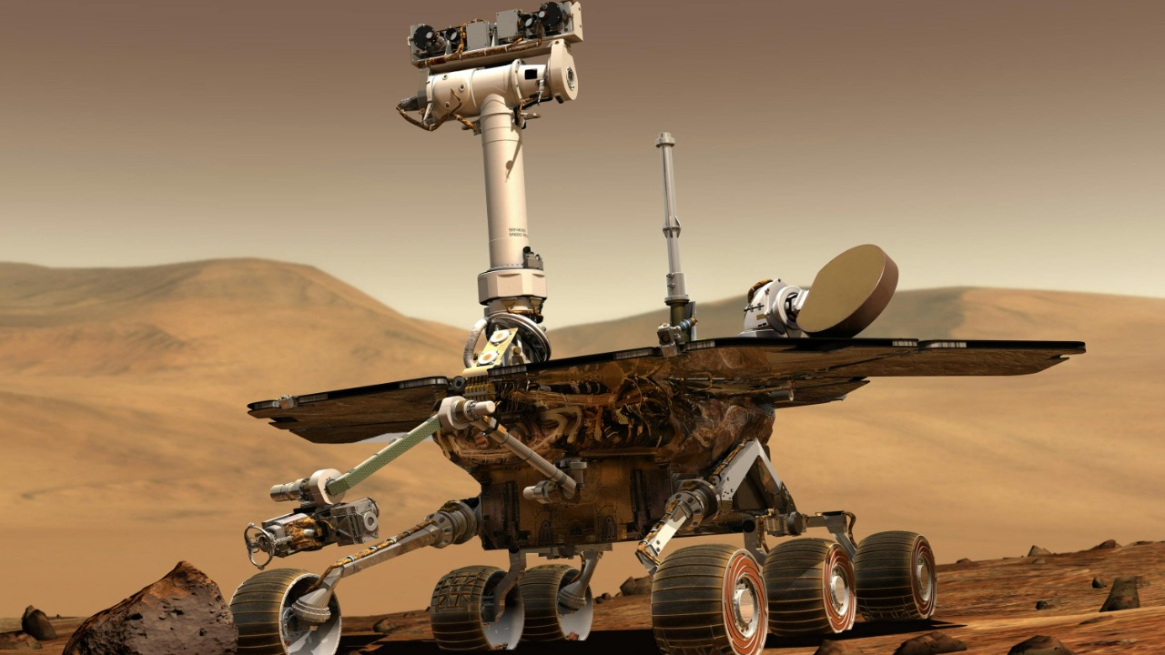 Mars rover spots something never recorded before and it's baffling