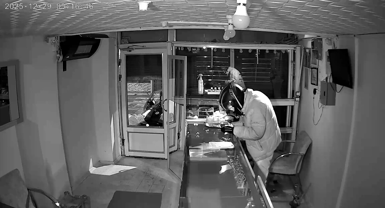 Iğdır’da kuyumcu soygunu: 5-6 kilo altın çalındı