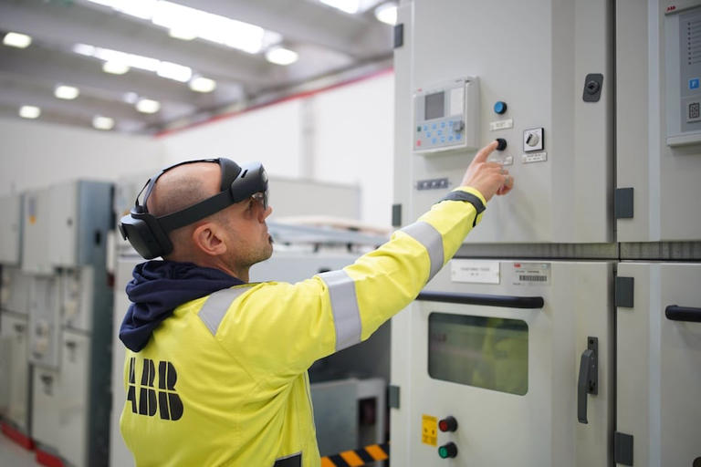 ABB’s regional digital hub to accelerate Middle East electrification ...
