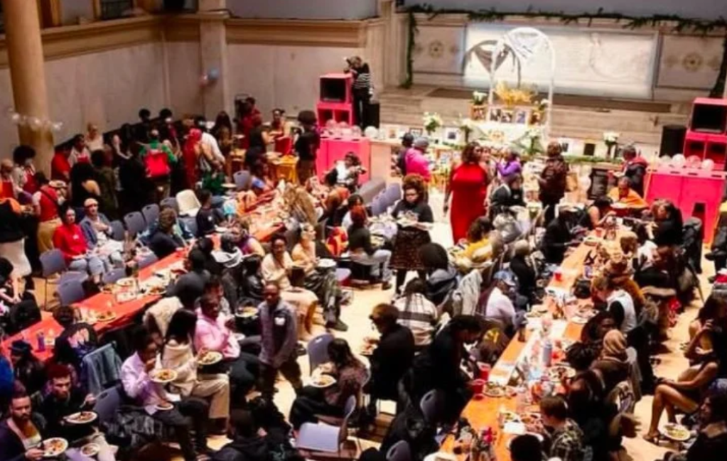 NYC kitchen brings transgender people together for moving 'Transmas ...