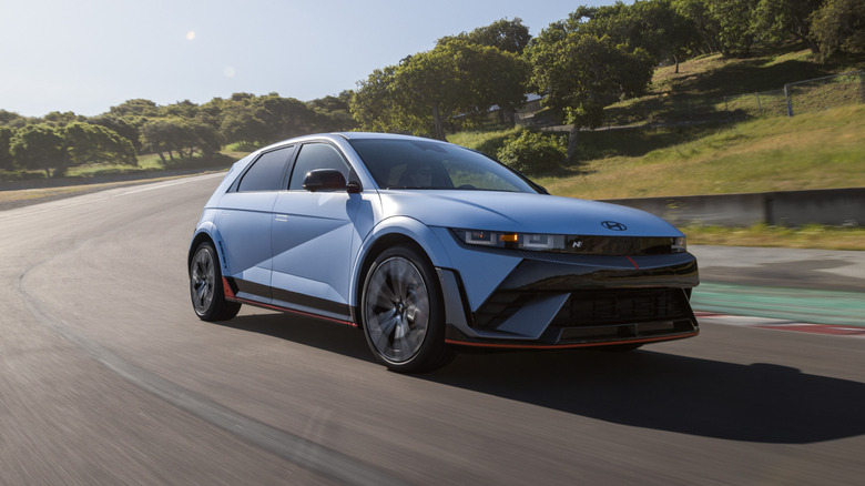 5 crossovers that deserve to have a manual transmission