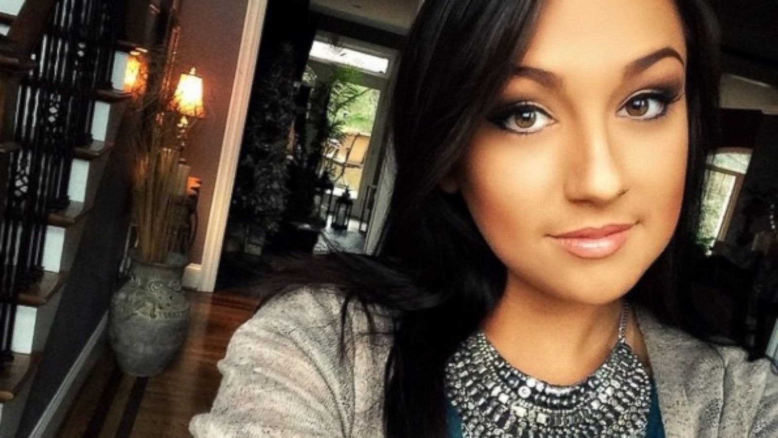 Jump didn't go as planned... Lauren Agee's last night